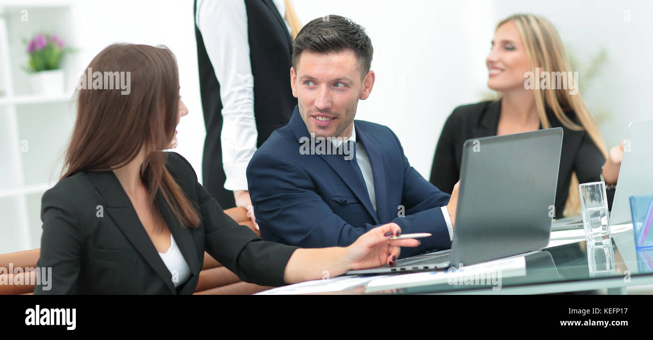 Associate consultant and business team conducted a working meeting ...