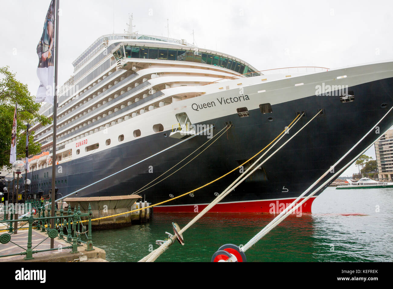 Queen victoria ship hi-res stock photography and images - Alamy