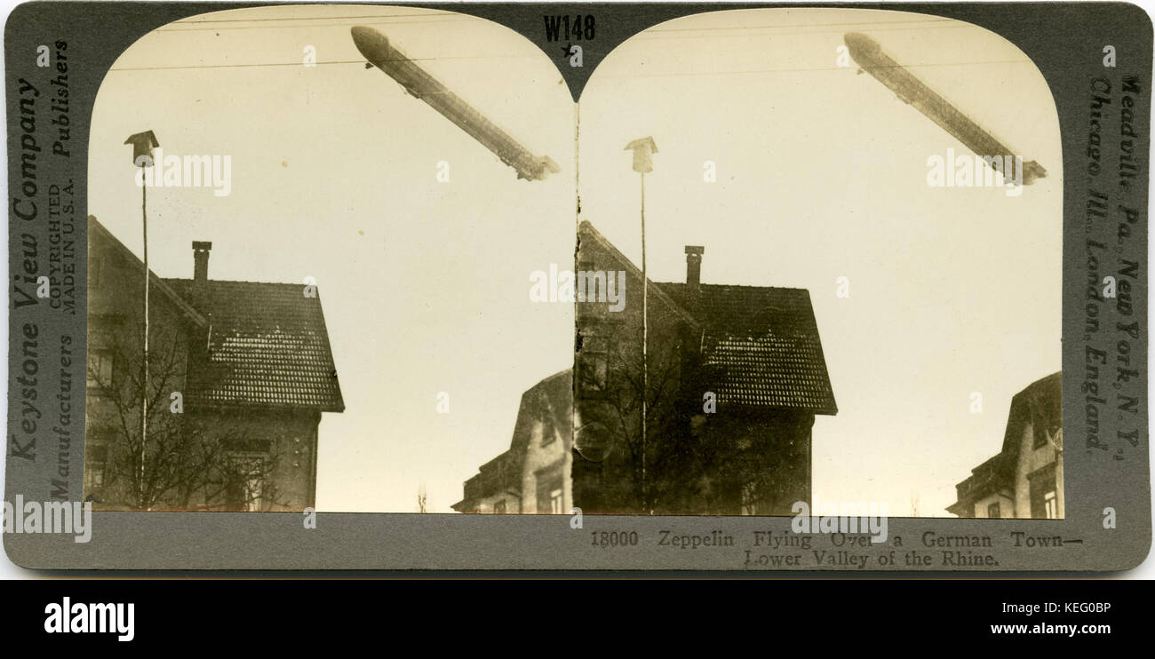 Flying town illustration hi-res stock photography and images - Alamy