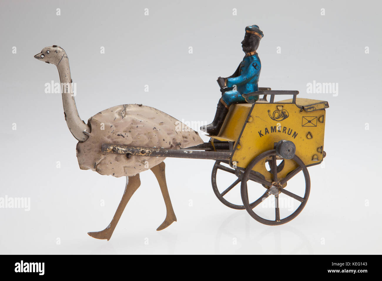 Mechanical cart hi-res stock photography and images - Alamy