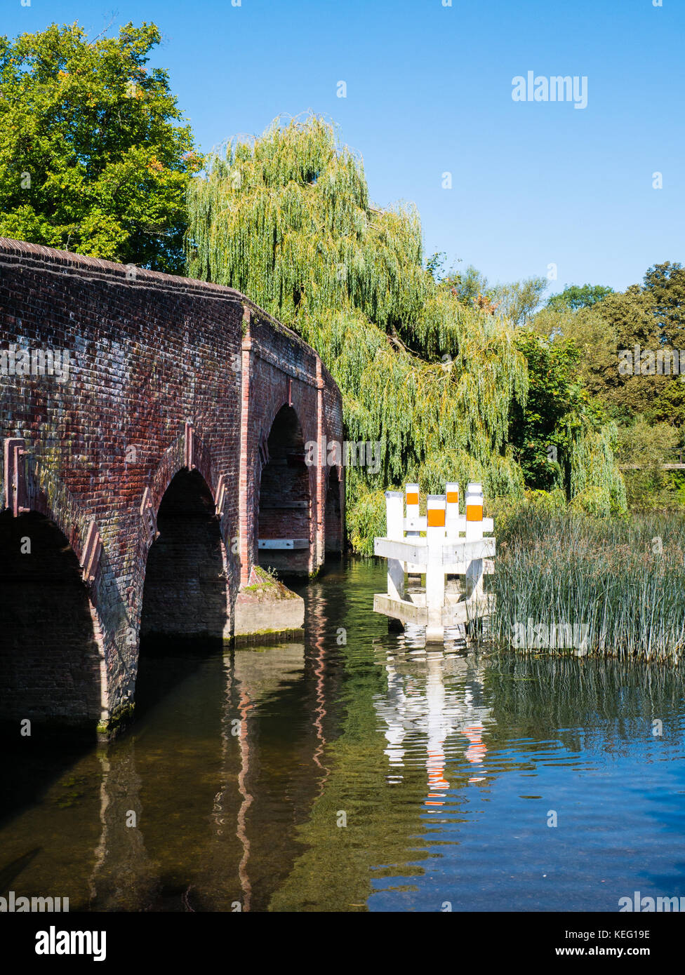Sonning berkshire hi-res stock photography and images - Alamy