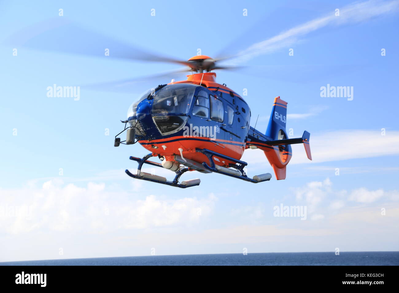 Helicopter tours hi-res stock photography and images - Alamy