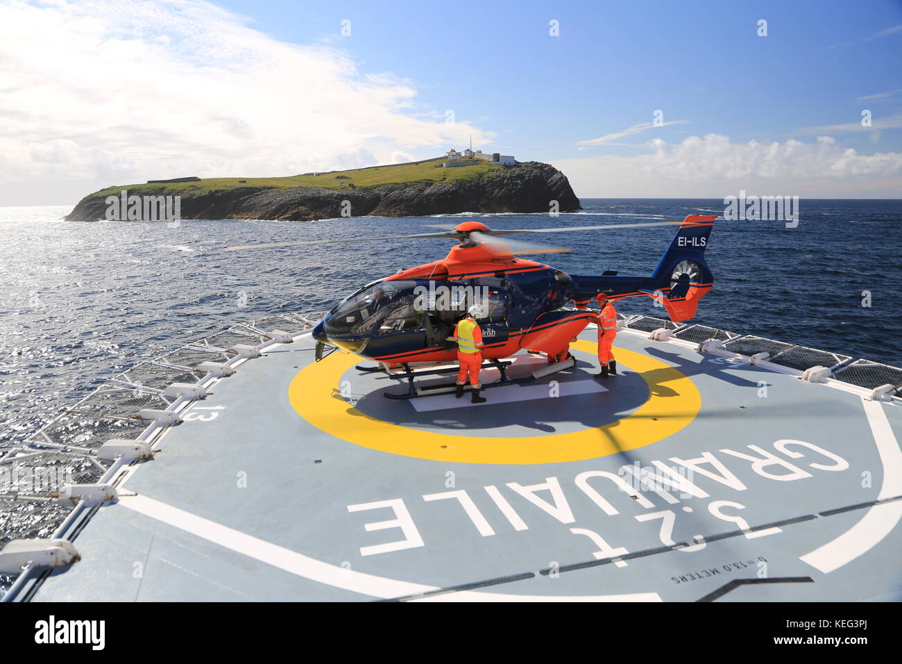 Lighthouse helipad hi-res stock photography and images - Alamy