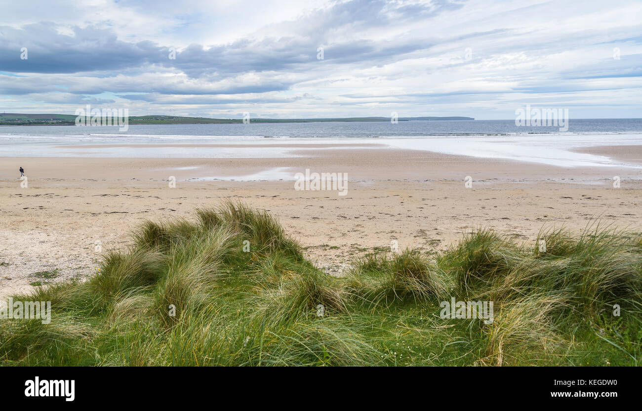 dunnet beach seascapes Stock Photo - Alamy