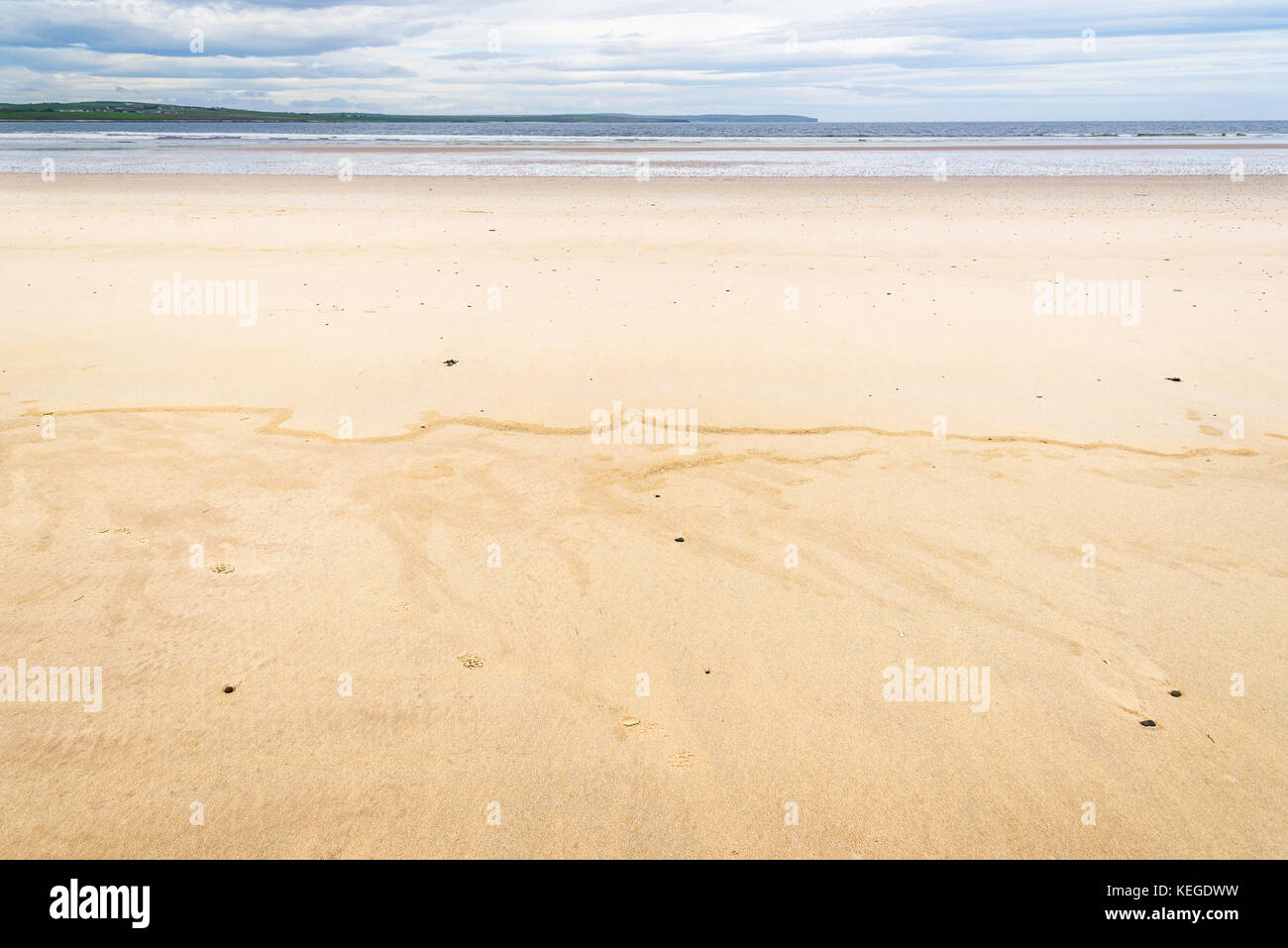 dunnet beach seascapes Stock Photo - Alamy
