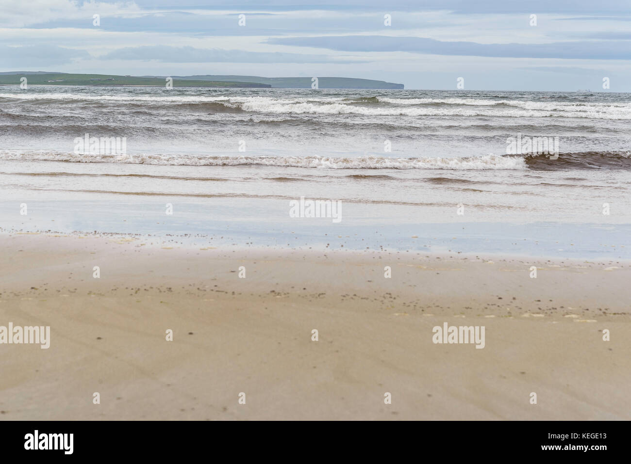 dunnet beach seascapes Stock Photo - Alamy