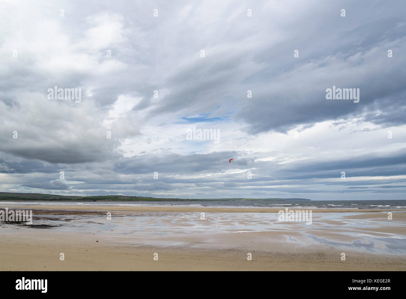 dunnet beach seascapes Stock Photo - Alamy