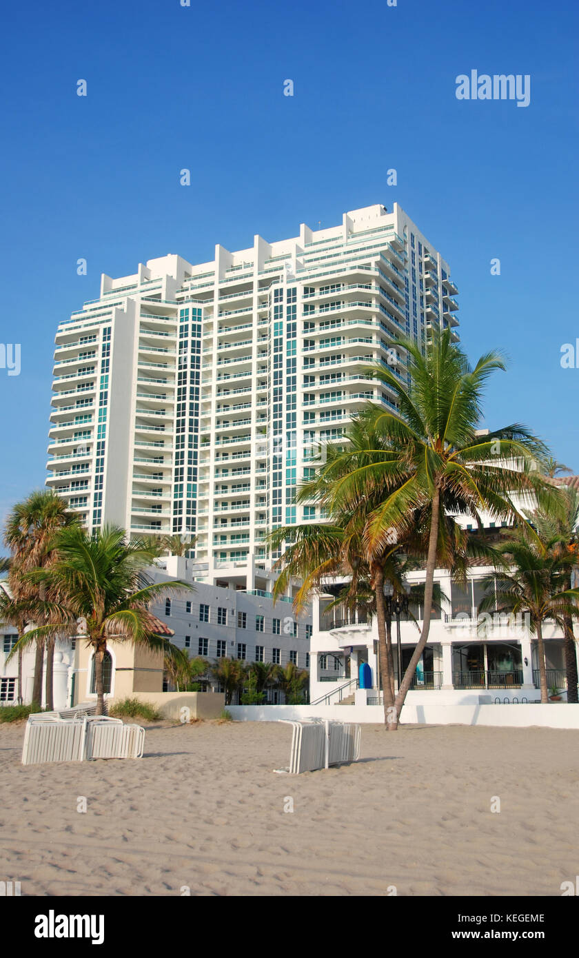 waterfront buildings fort lauderdale florida Stock Photo - Alamy