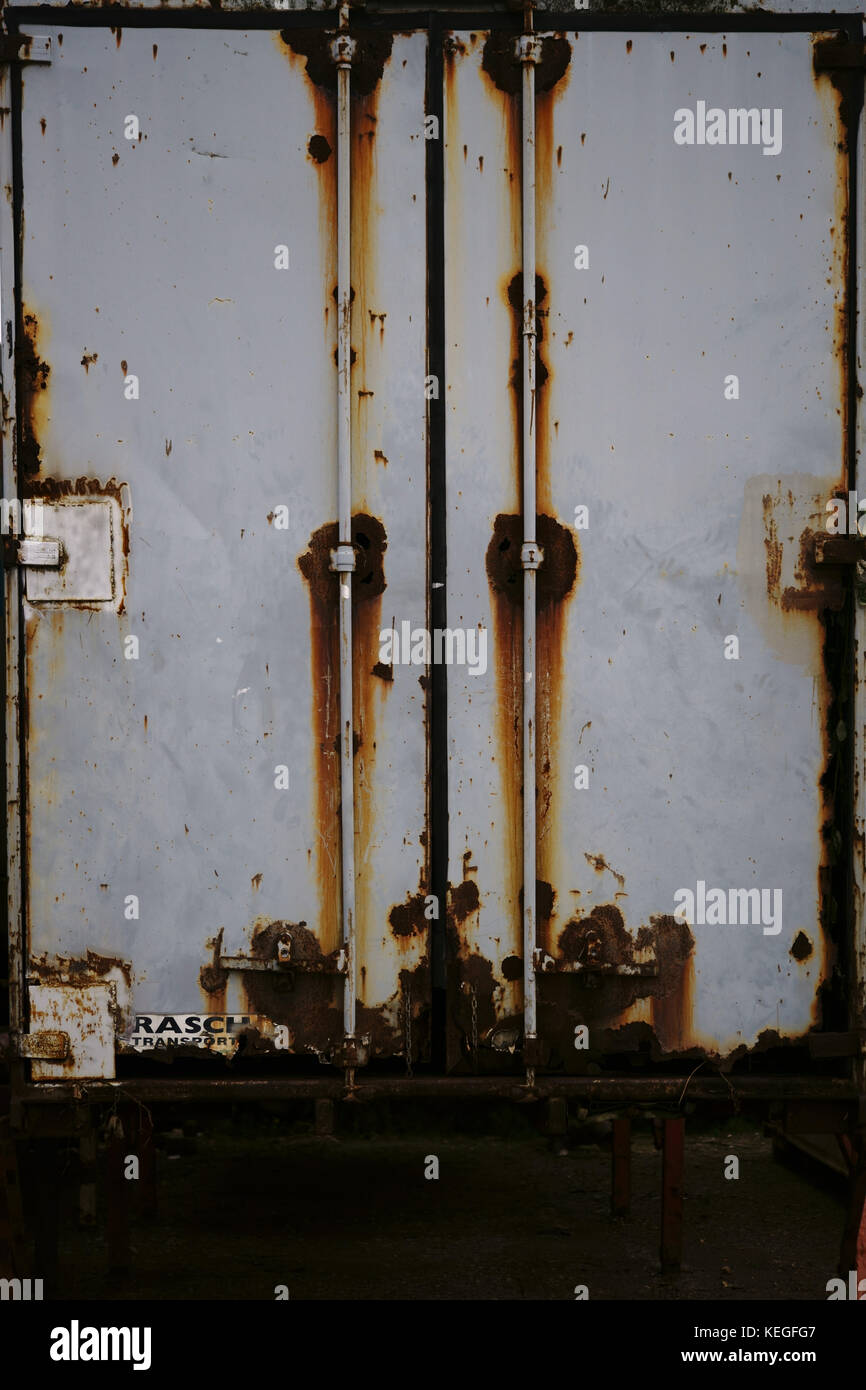 The front view of an old rusted cargo container and truck trailer Stock ...