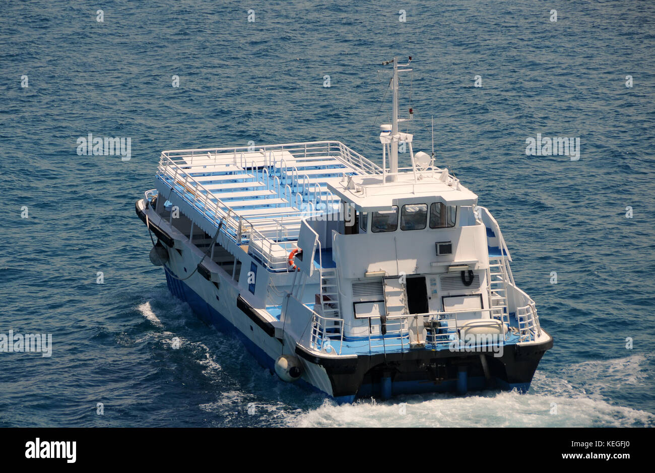 Passenger carrying vessel hi-res stock photography and images - Alamy