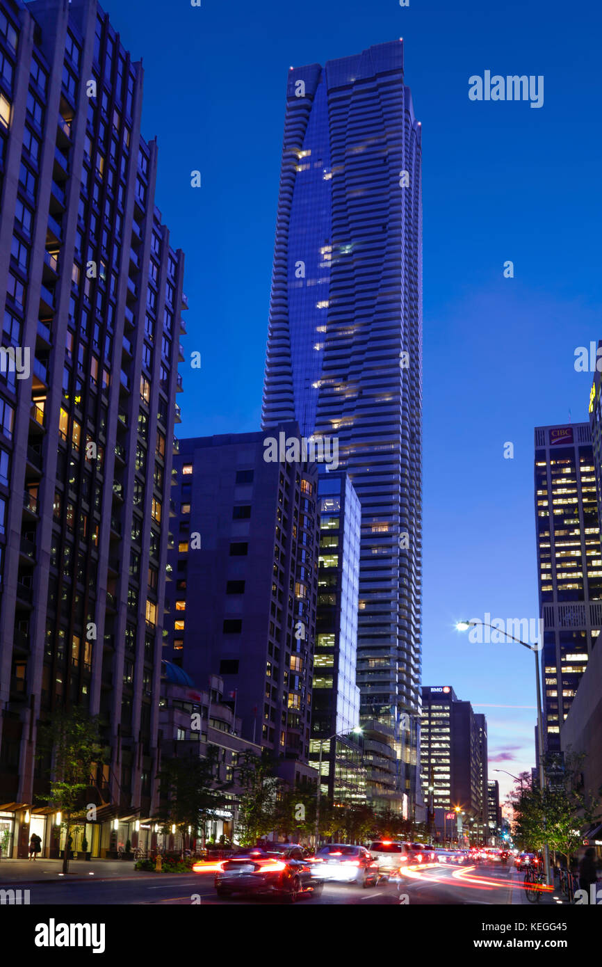 One bloor street hi-res stock photography and images - Alamy