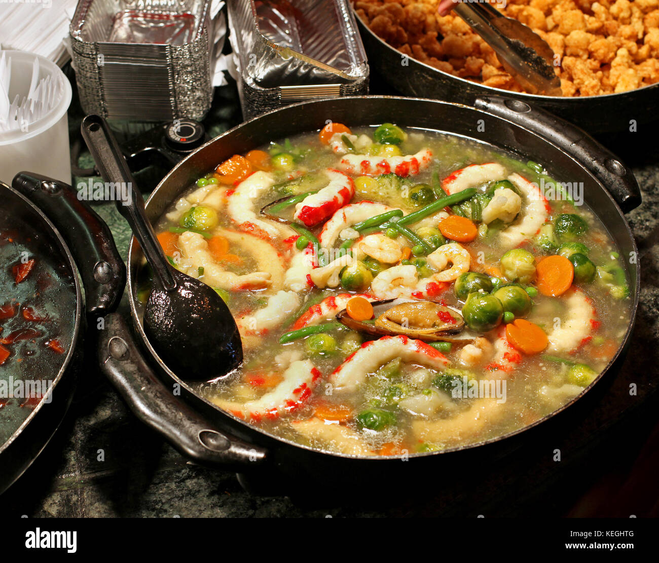 Chinese seafood hi-res stock photography and images - Alamy