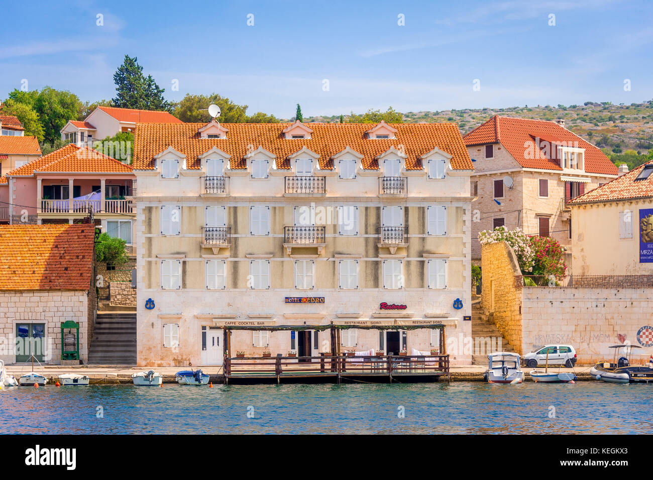 Waterfront vis hi-res stock photography and images - Alamy