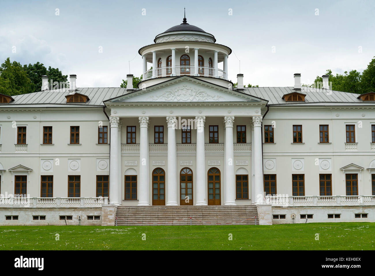 The old manor Ostafyevo, near the town of Podolsk Stock Photo - Alamy