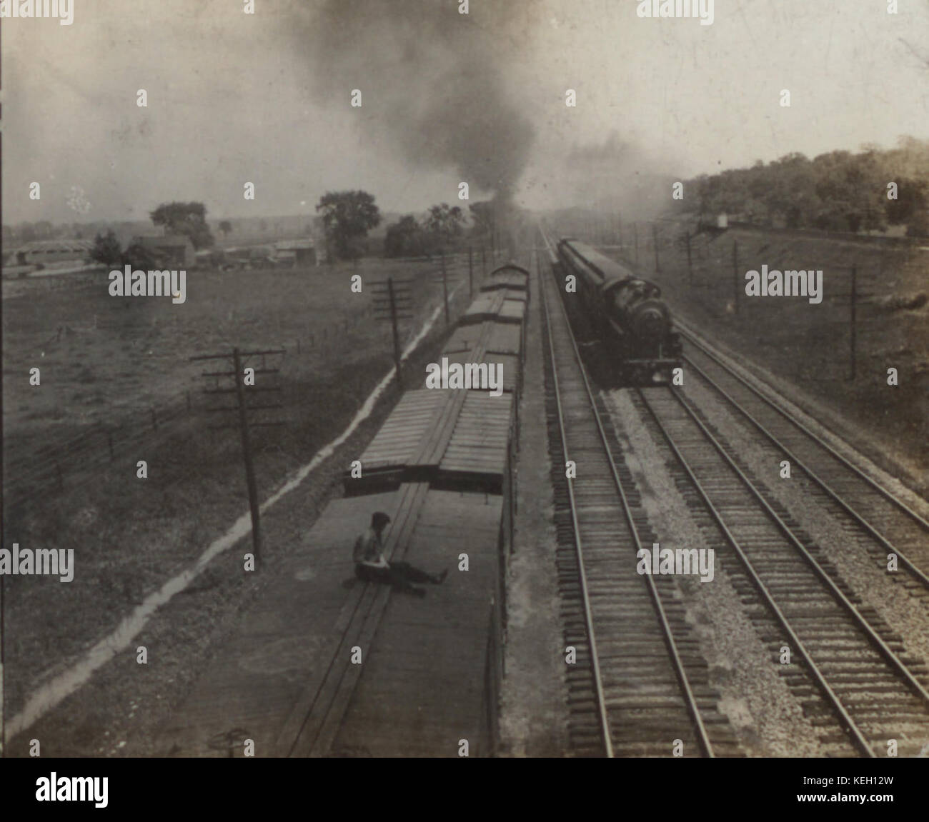 Four track railway hi-res stock photography and images - Alamy