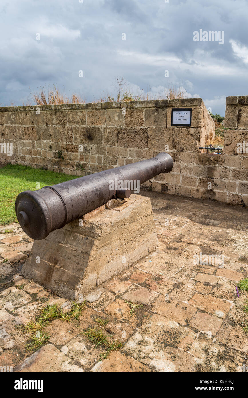 Carronade hi-res stock photography and images - Alamy