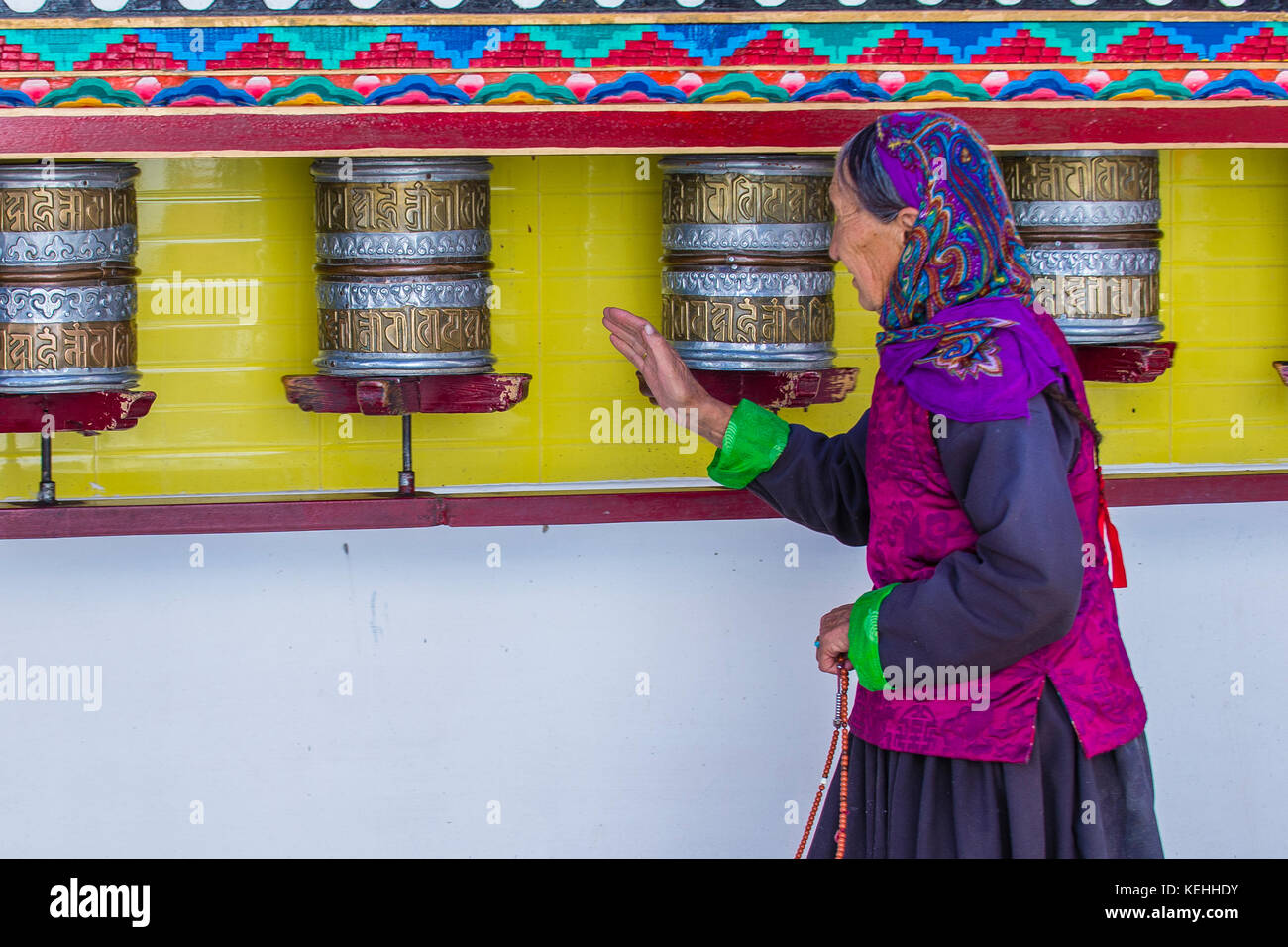 Portraite of Ladakhi woman during the Ladakh Festival in Leh India ...