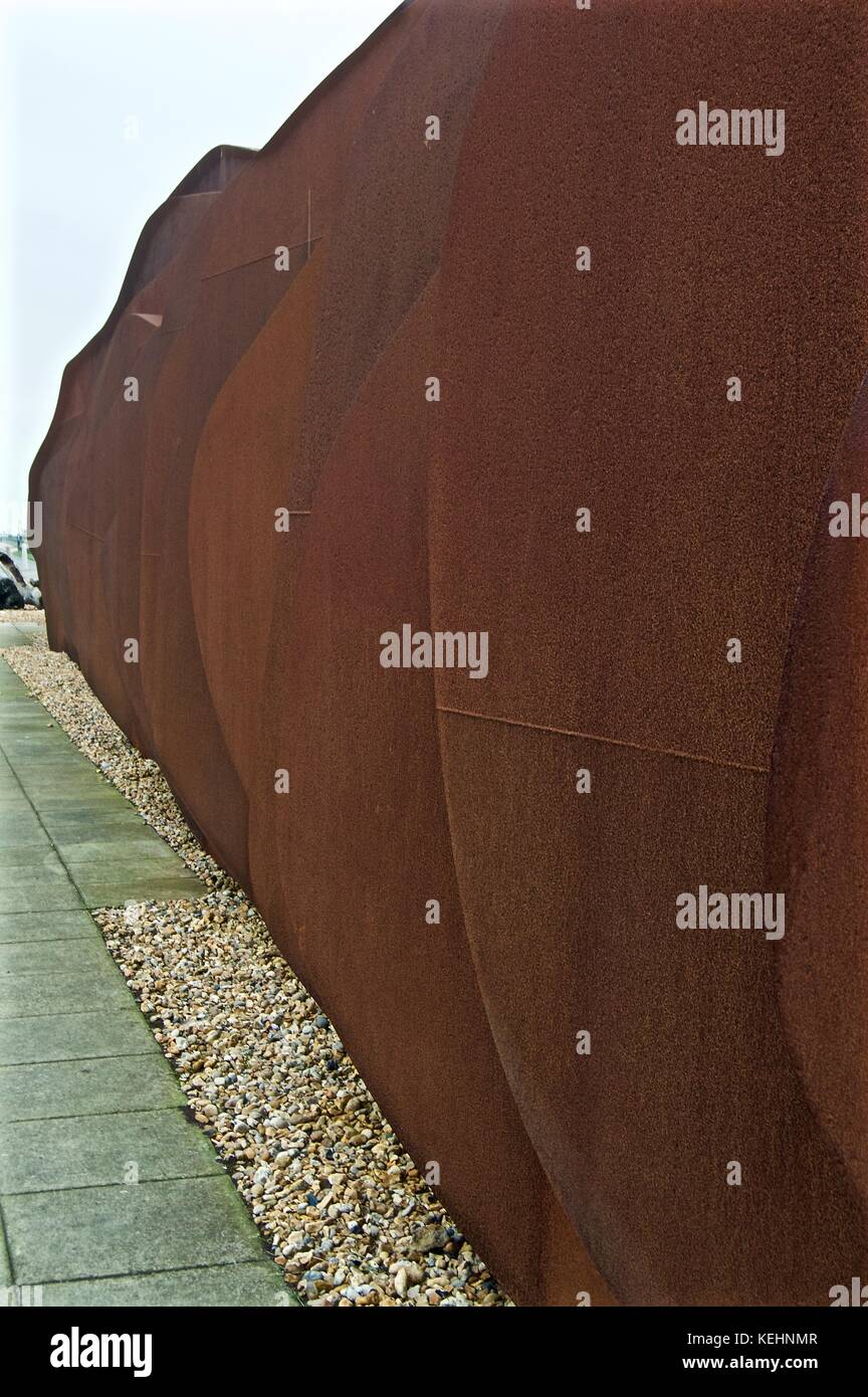 Littlehampton building seaside hi-res stock photography and images - Alamy