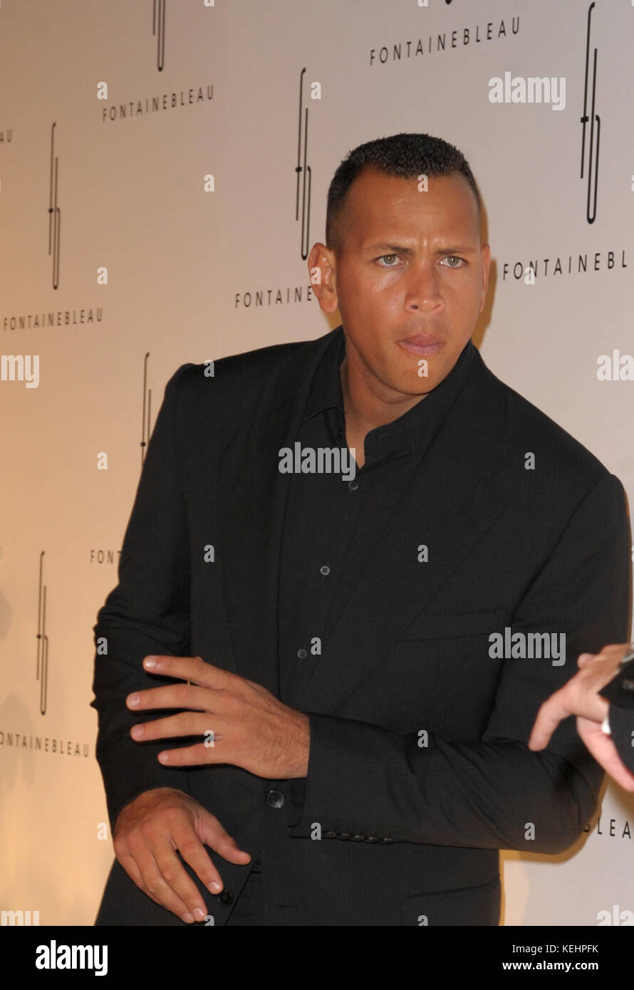 MIAMI BEACH, FL - NOVEMBER 14: Alex Rodriguez arrives for the grand ...