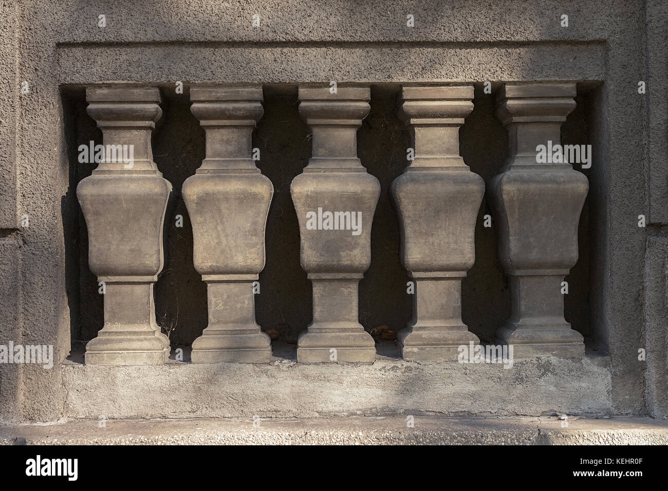 White fence railing hi-res stock photography and images - Alamy