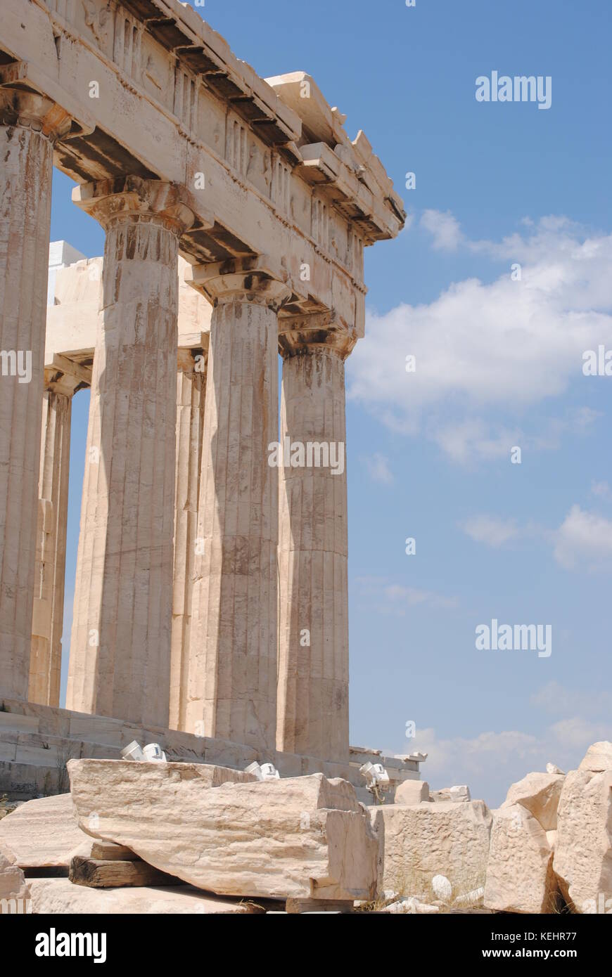 White colums hi-res stock photography and images - Alamy