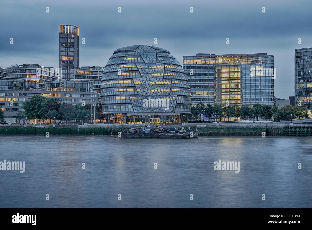 Gla building london hi-res stock photography and images - Alamy