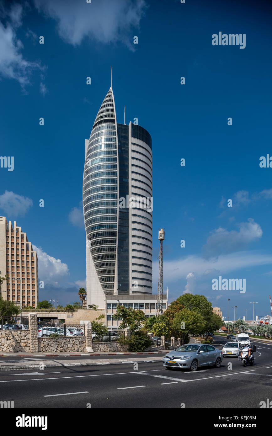 Israel haifa high rise building hi-res stock photography and images - Alamy