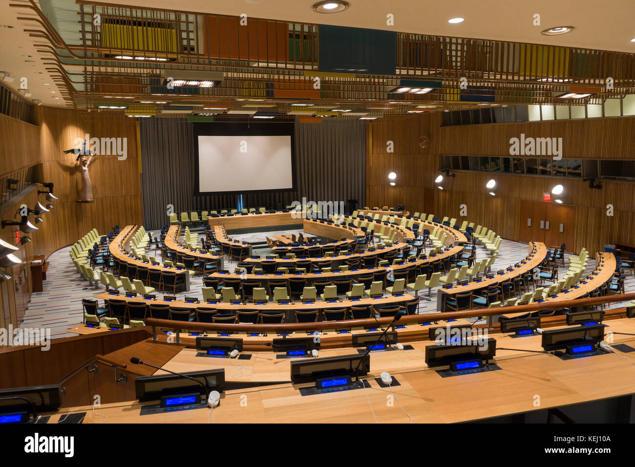 League of nations building hi-res stock photography and images - Alamy