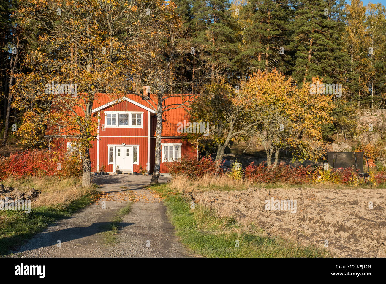 Traditional swedish farm house hi-res stock photography and images - Alamy