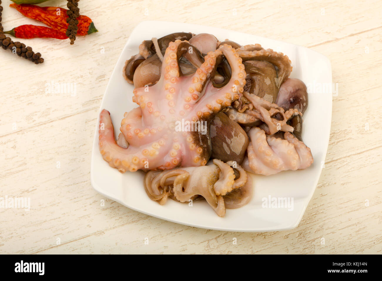 Raw octopus ready for cooking Stock Photo - Alamy
