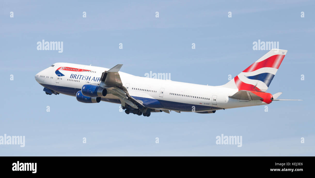 British Airways Boeing 747 Jumbo Jet G-CIVF taking off from London ...