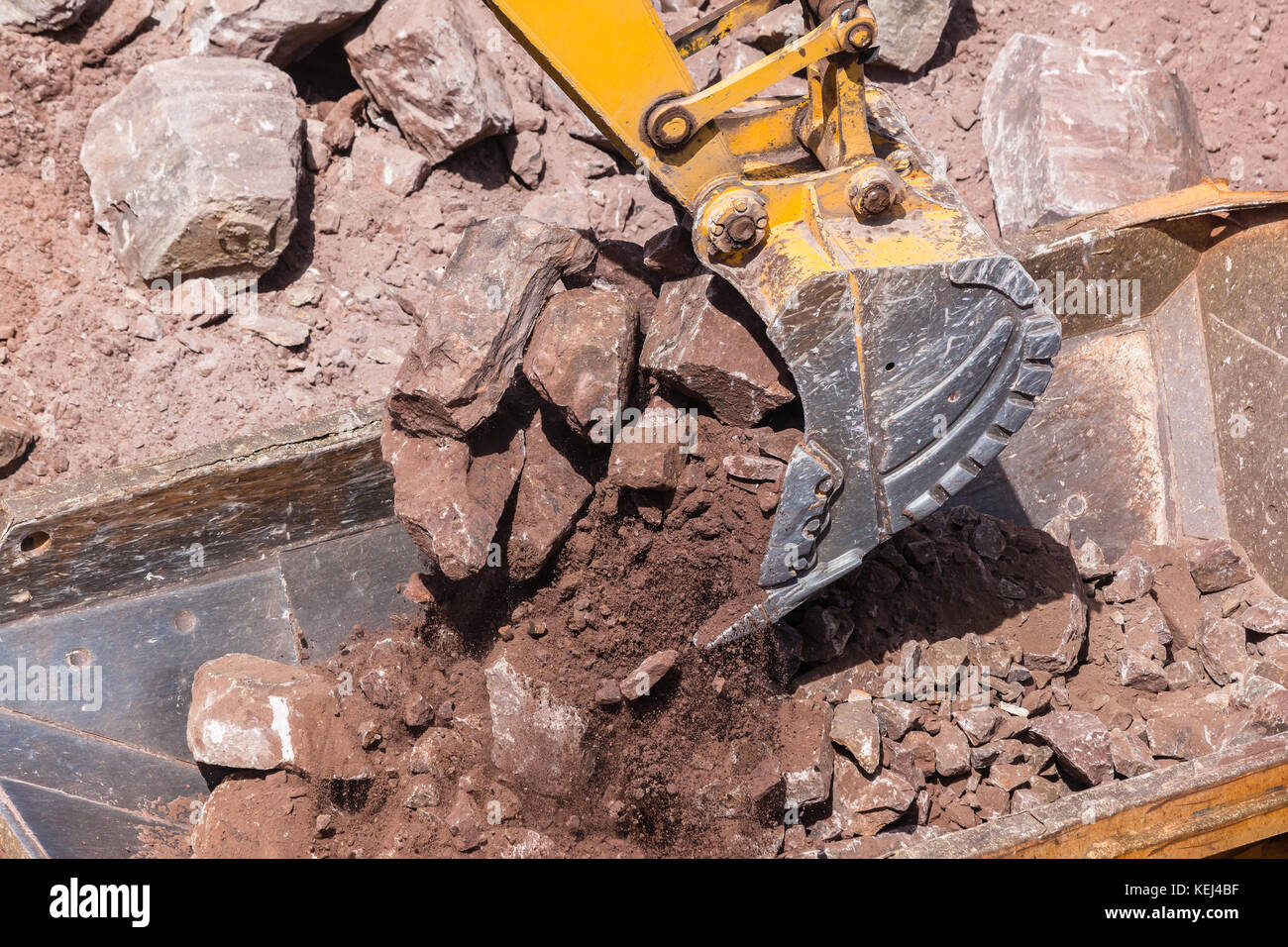 Bin of rocks hi-res stock photography and images - Alamy