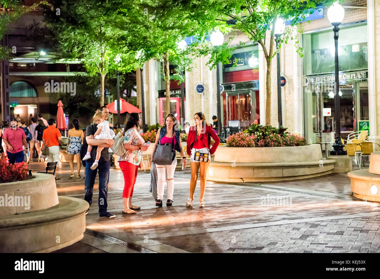 Georgetown Washington Dc Shopping Stock Photos & Georgetown Washington ...
