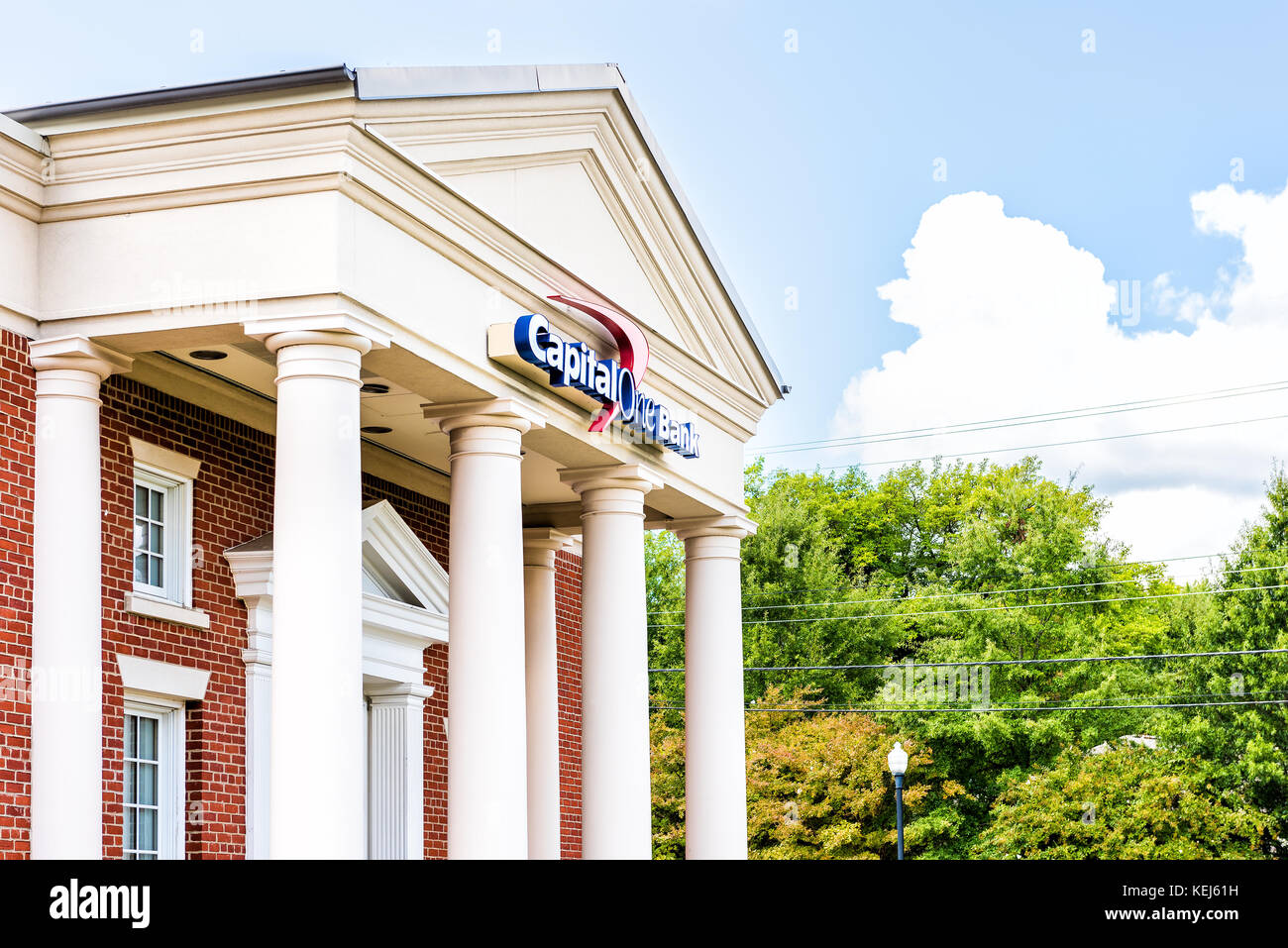 Bank sign capitol one hi-res stock photography and images - Alamy