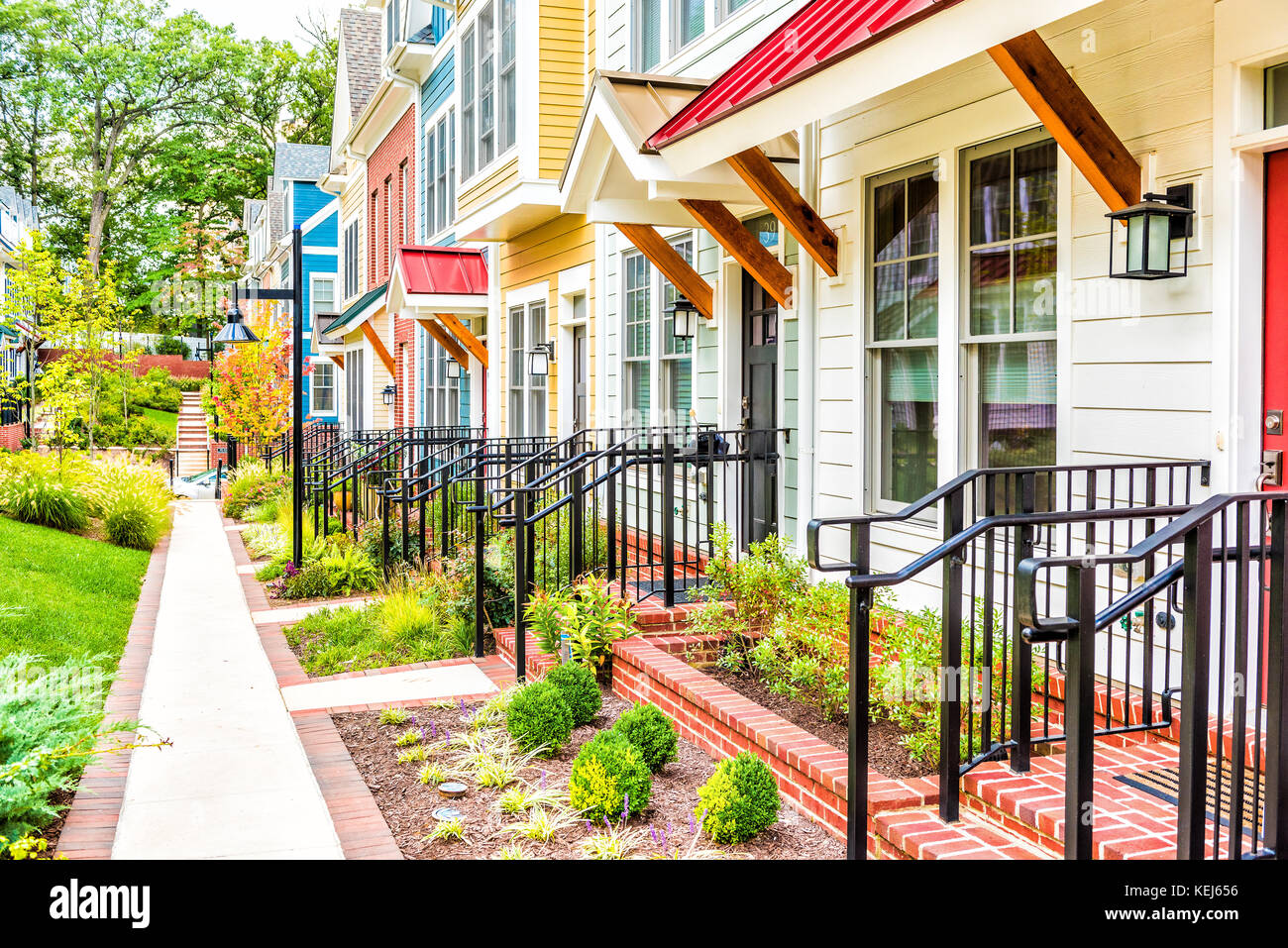 Colorful row houses washington dc hi-res stock photography and images ...