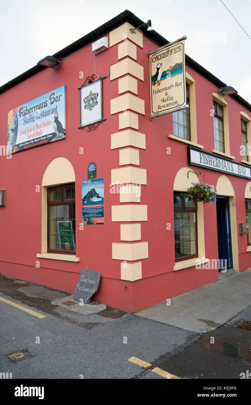 The Fishermans Bar and Skellig Restaurant, Portmagee, County Kerry ...