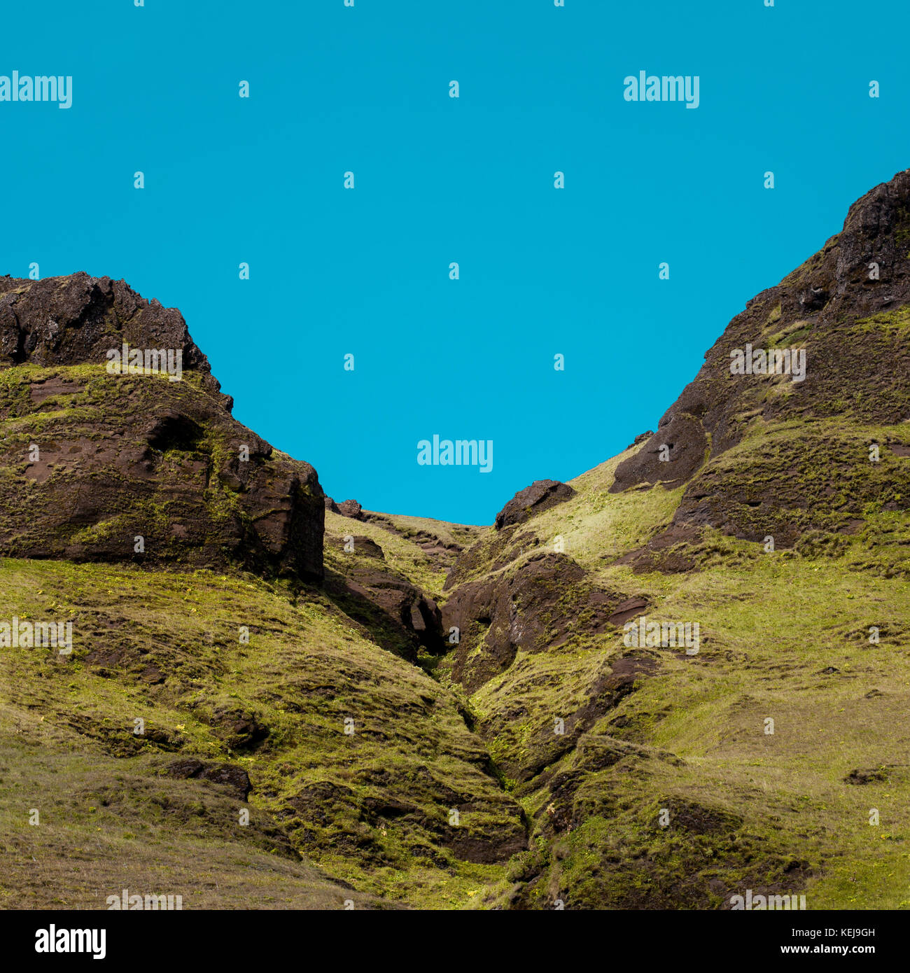 Iceland, high mountain cliff. Beautiful landscape ocean and rocks Stock ...