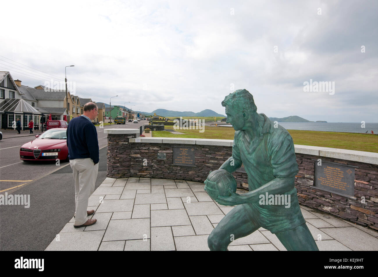 Statue of football star Mick O'Dwyer on the seafront in Waterville ...