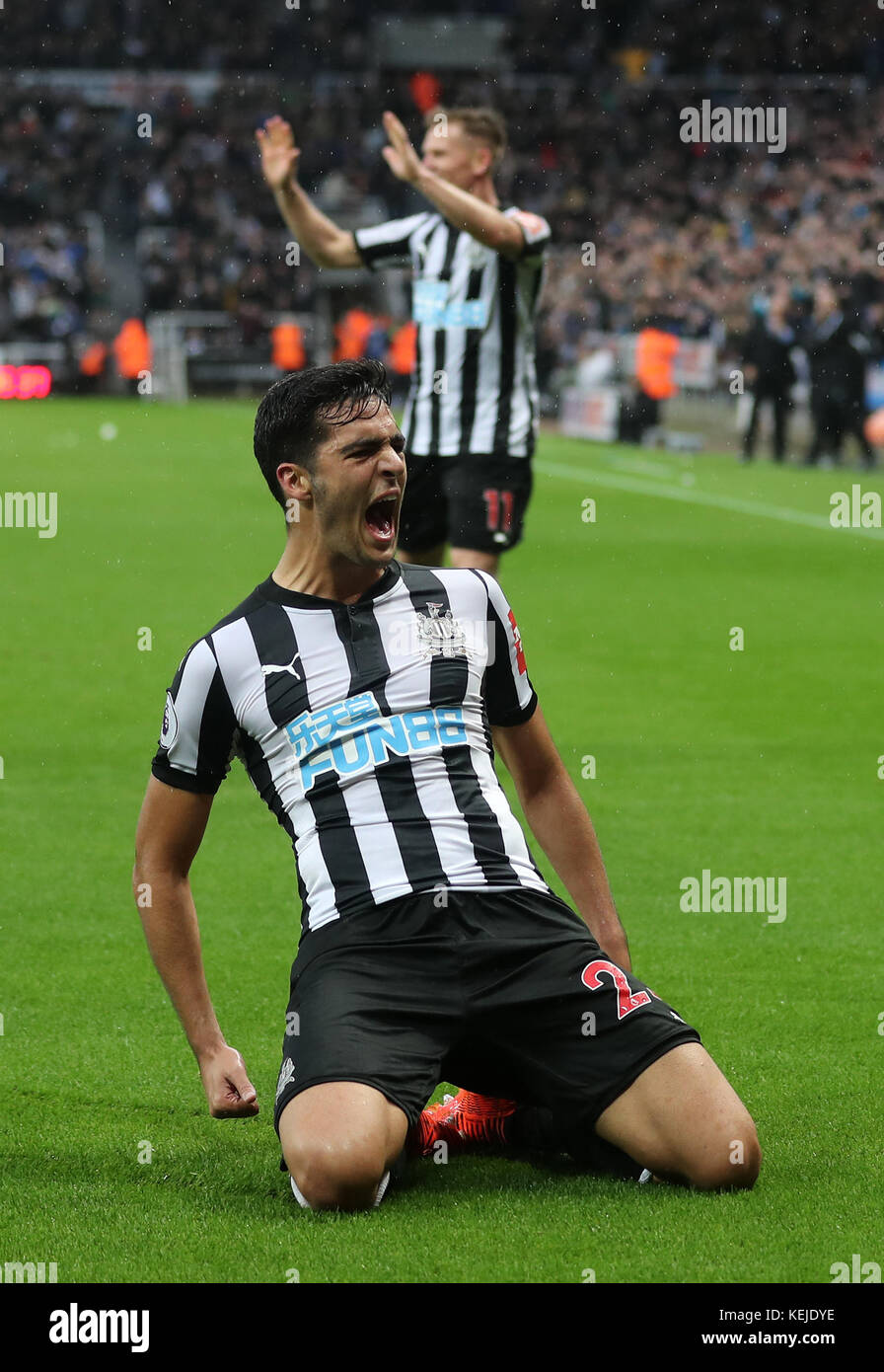 Newcastle uniteds mikel merino hi-res stock photography and images - Alamy