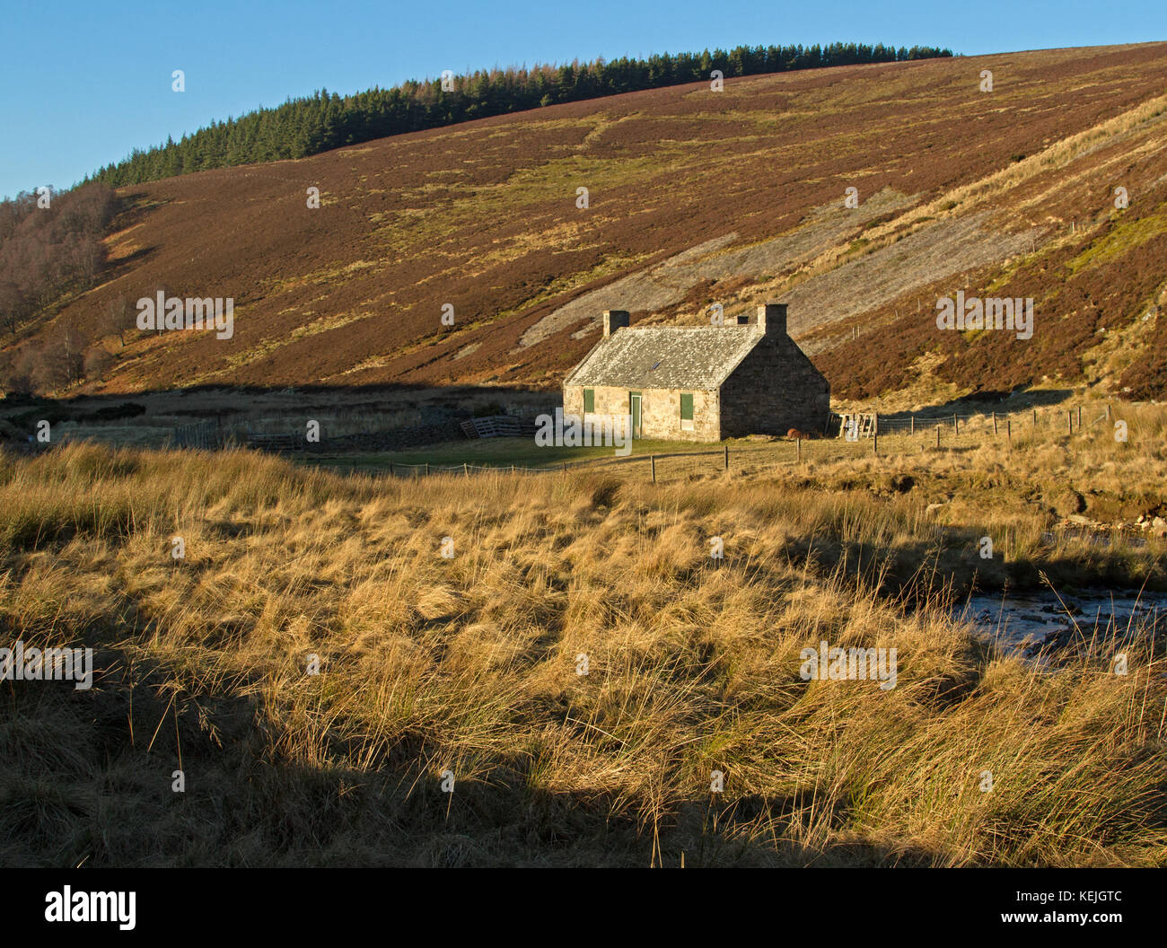 Strathdon Aberdeenshire High Resolution Stock Photography and Images ...