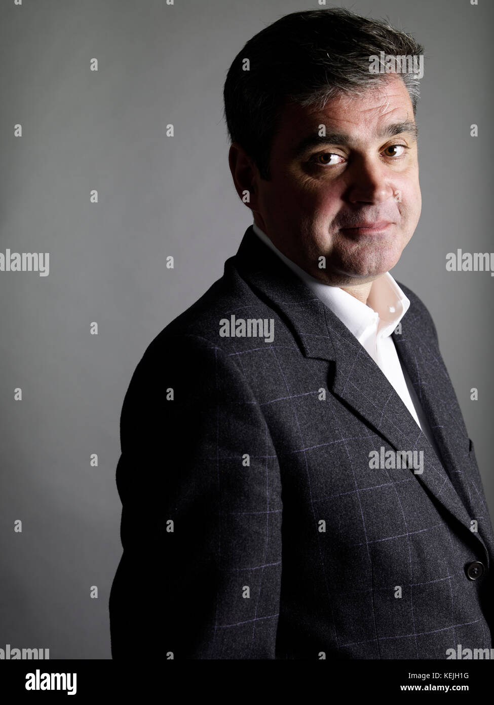 Mason mount portrait hi-res stock photography and images - Alamy