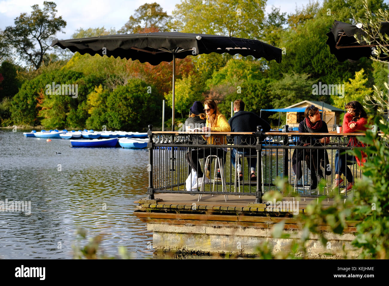 Pavilion Cafe by the boating lake, Victoria Park, Hackney, London ...