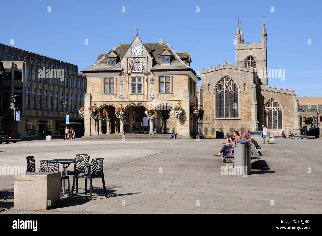 View Cathedral Square, Peterborough, Cambridgeshire Stock Photo - Alamy