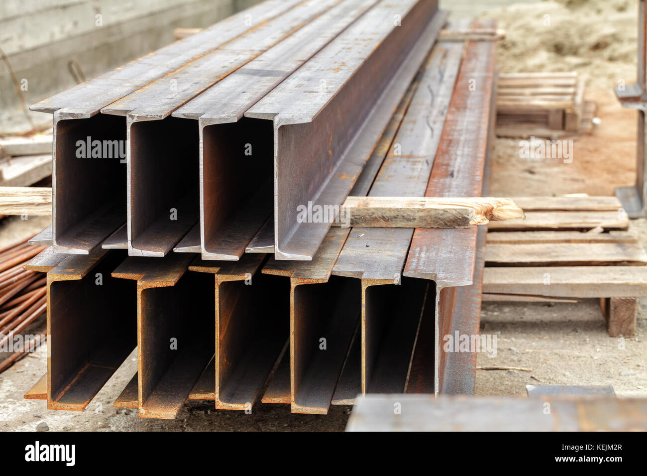 Metalbeam hi-res stock photography and images - Alamy