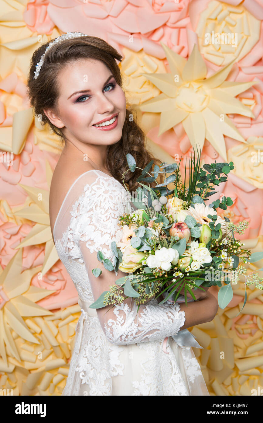 beautiful girl in wedding gown Stock Photo - Alamy