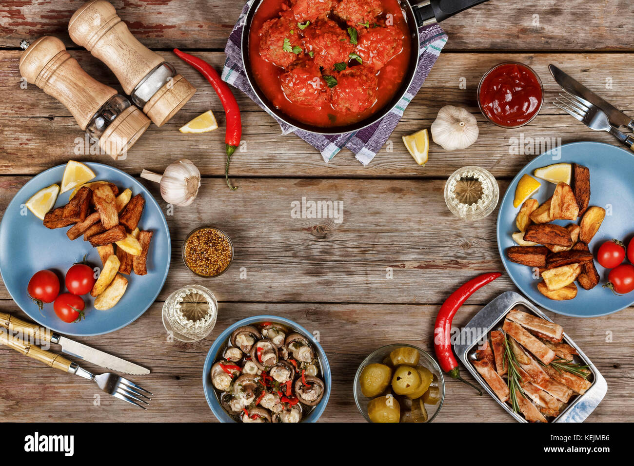 Authentic Italian Meatballs, chips and other traditional snacks ...