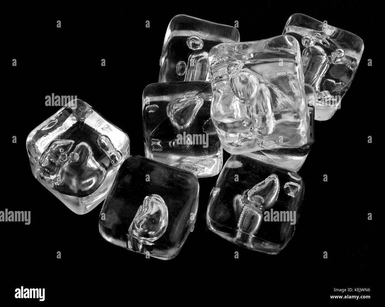 Crystal ice on black hi-res stock photography and images - Alamy