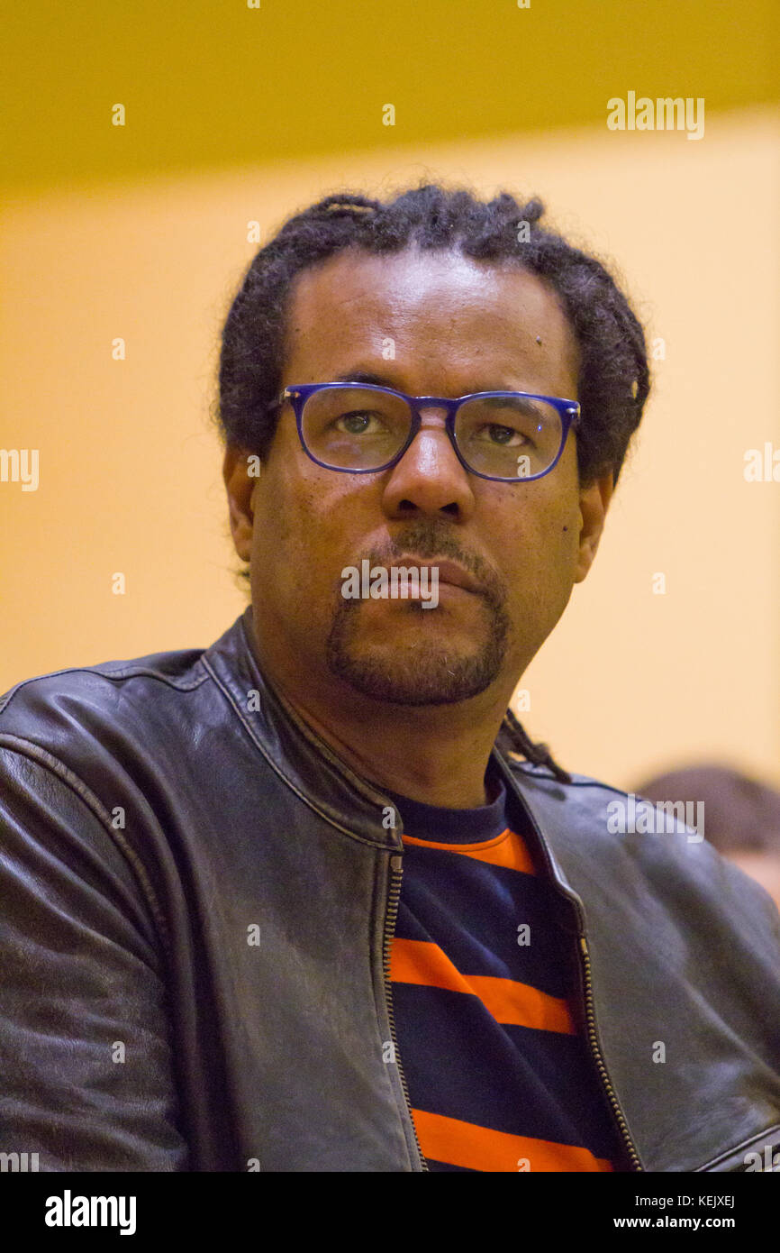 American underground press hi-res stock photography and images - Alamy