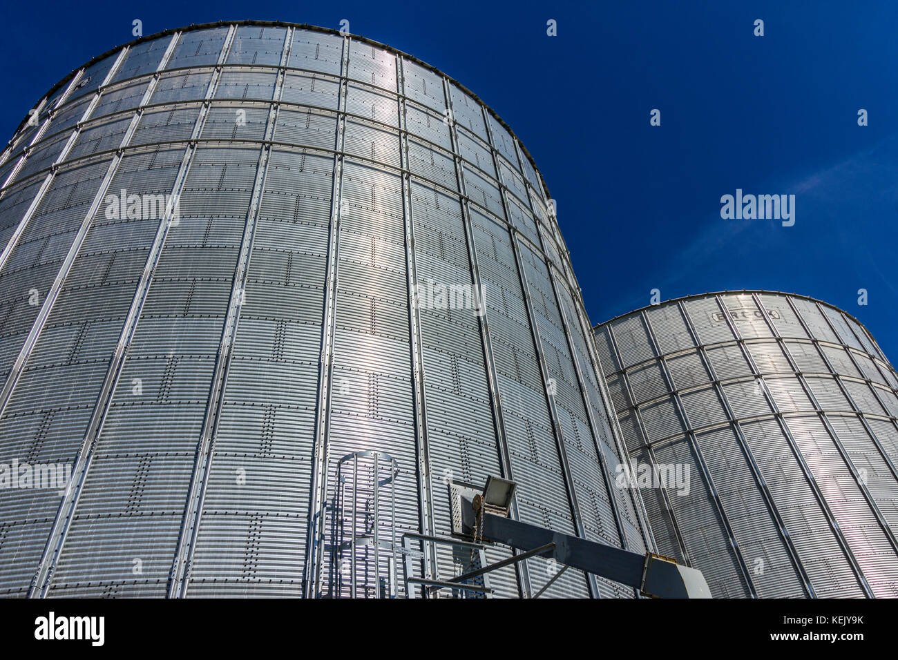 Brock Grain Silo High Resolution Stock Photography and Images - Alamy