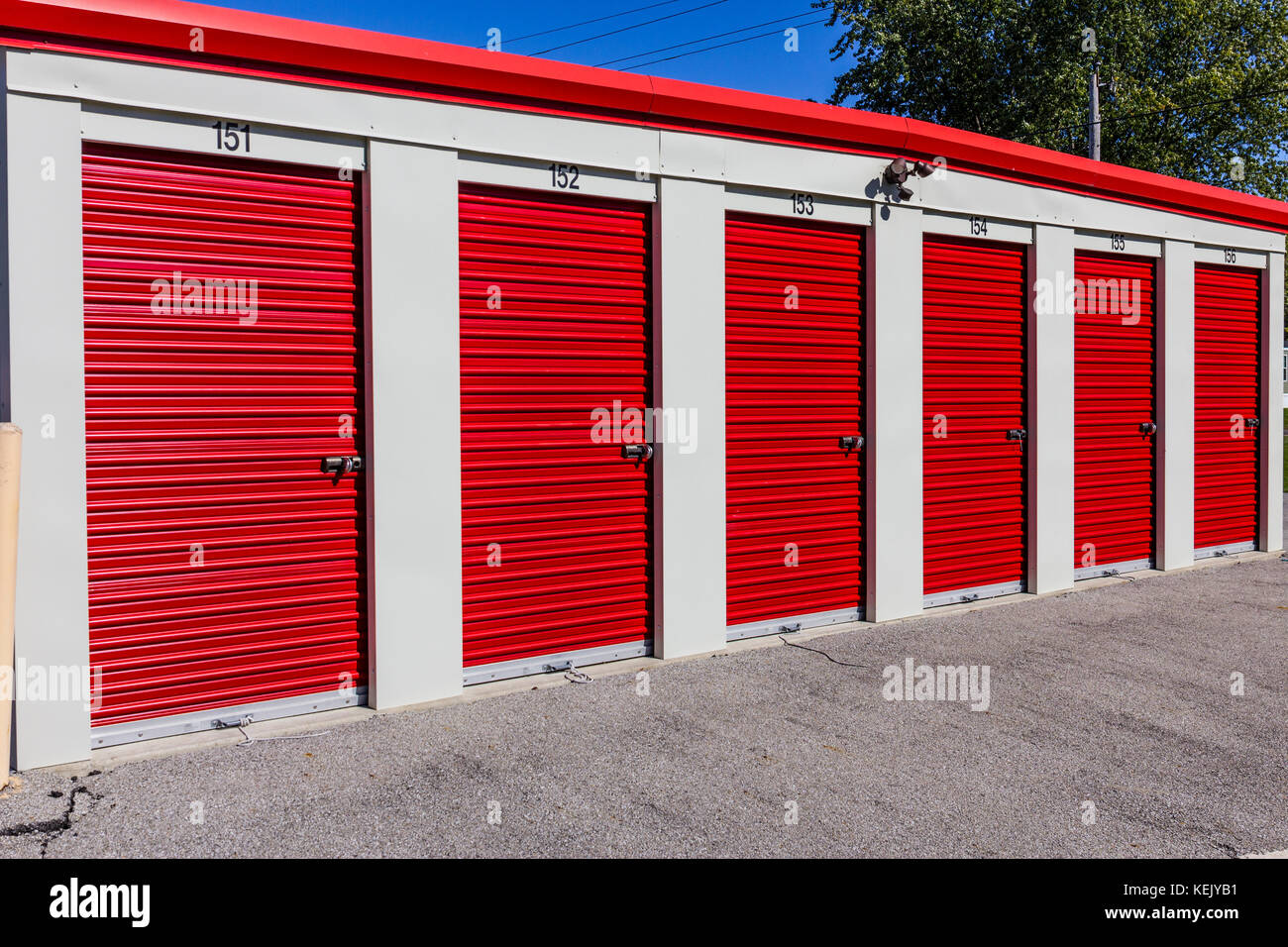 Numbered self storage and mini storage garage units I Stock Photo - Alamy